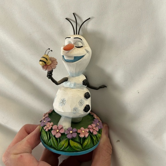Disney | Accents | Walt Disney Showcase Dreaming Of Summer Olaf Statue ...